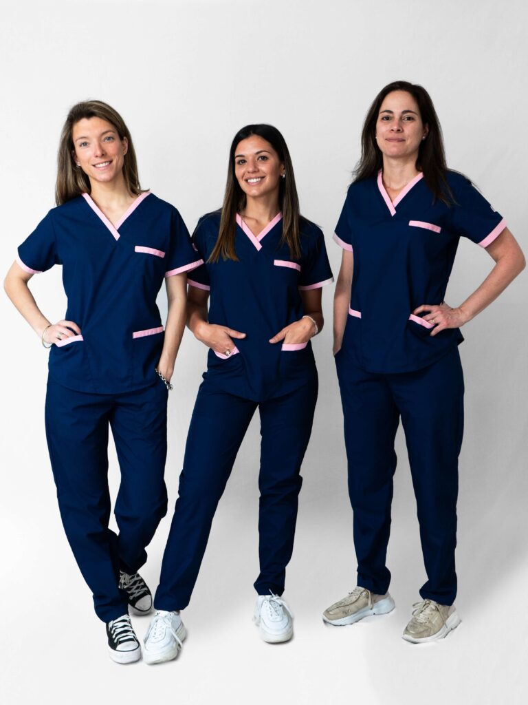 Ambo Paz azul marino y rosa - Master Uniformes